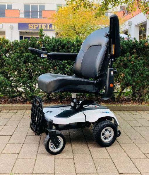 Faltbarer Elektrorollstuhl (6 km/h) Rascal Rio, zerlegbar | MC ...