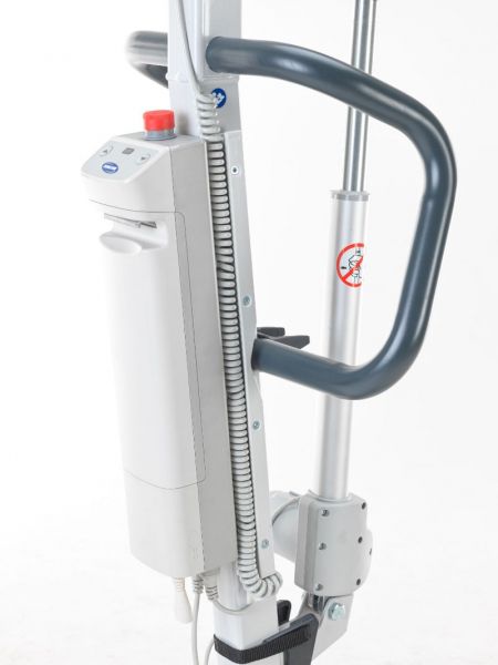 Invacare Birdie EVO COMPACT – platzsparender Patientenlifter | MC ...