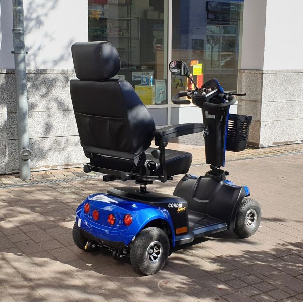 Pride Kolja Ultra (10 km/h) blau , neuwertiges Elektromobil | MC ...